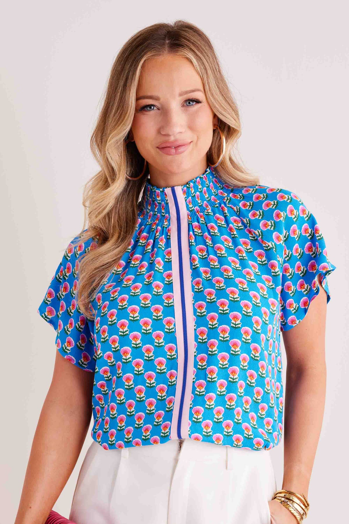 Women's Trendy Tops and Blouses – Page 4